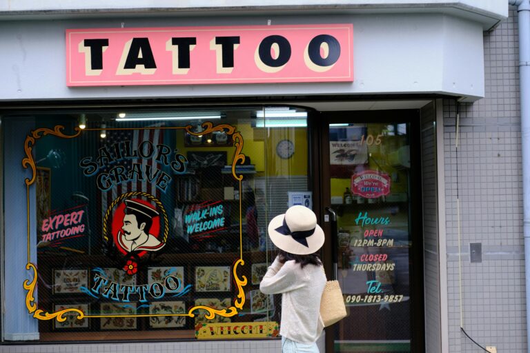 Improve Business Visibility with Shop Front Graphics